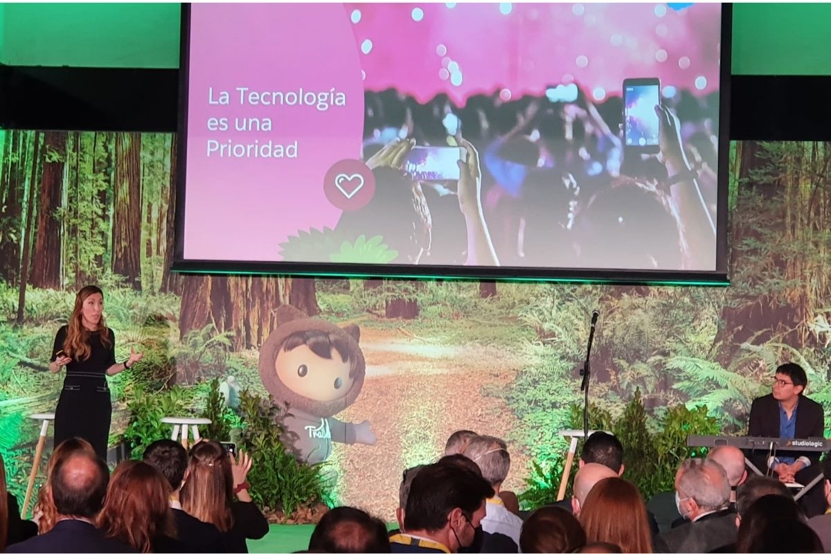 El Salesforce Service Summit 2022 analiza la atención al cliente