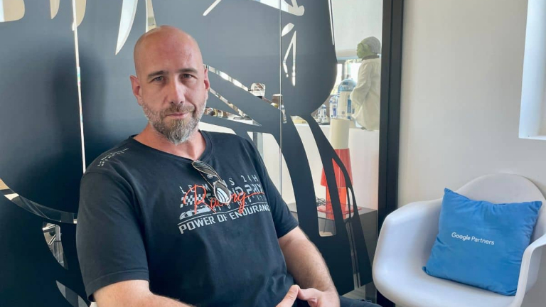 Isra Bravo: "El tratamiento del copywriting es superficial"