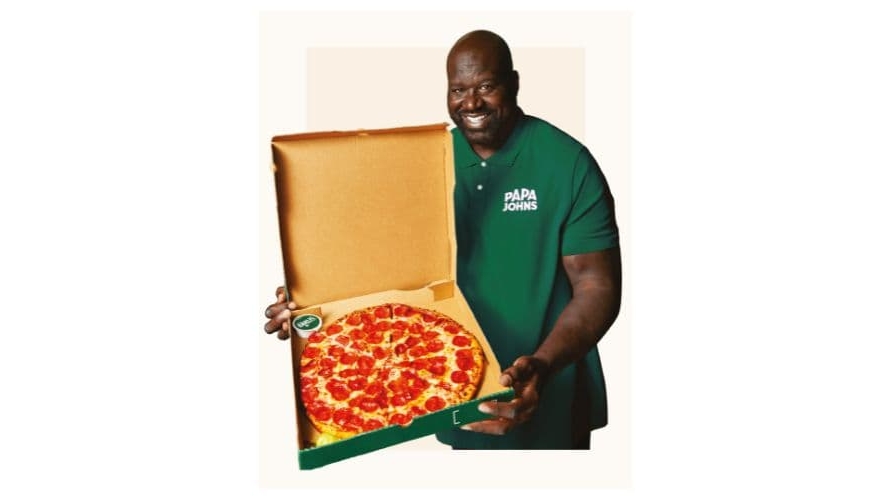 Papa Johns y Shaquille O'Neal lanzan la pizza Shaq-a-Roni