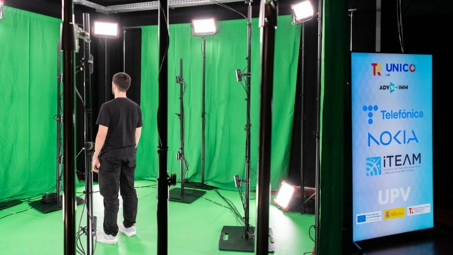 Así es el primer laboratorio holográfico 5G en España