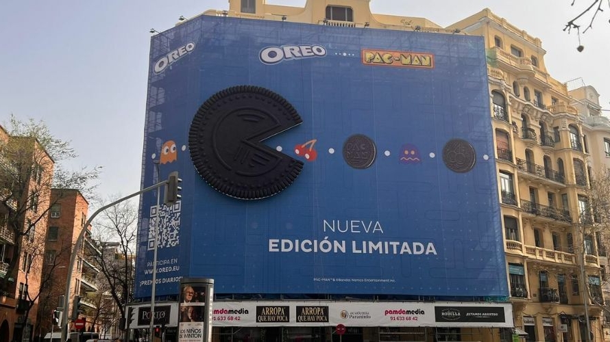 OREO y PAC-MAN lanza una campaña FOOH en Madrid
