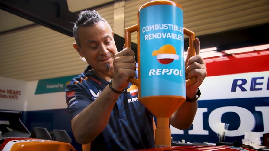 Repsol estrena la campaña 'Tú vas por delante'